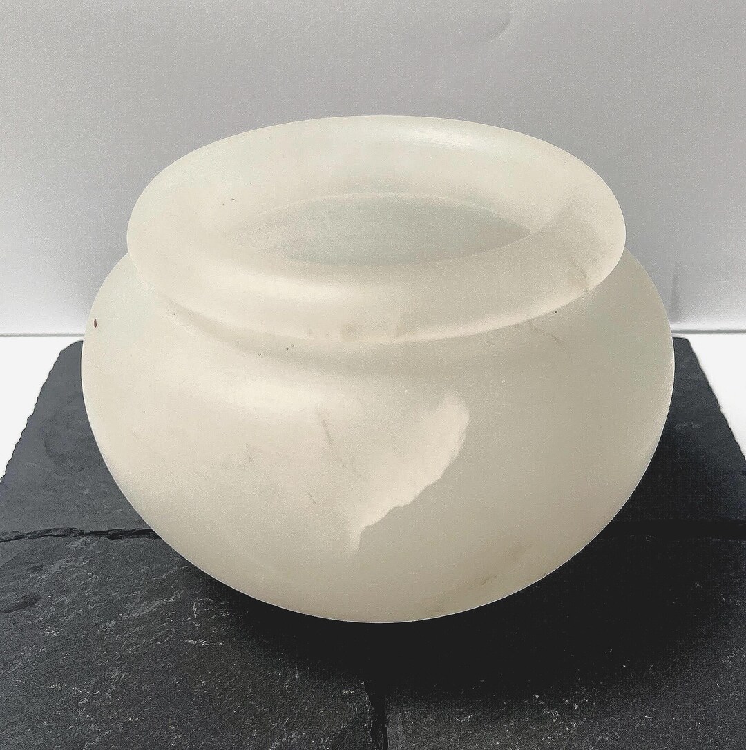 Italian Alabaster Vase Made in Volterra - Wedding Gift, Gift for Him ...