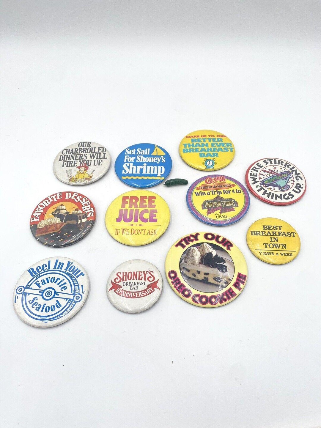 Vintage Restaurant Button Pin Lot of 11 Shoney's / Chi-chi's + Heinz ...