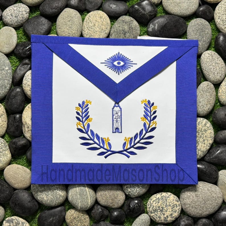 Set of 12 Masonic Blue Lodge Officer Aprons With Wreath | Freemason ...
