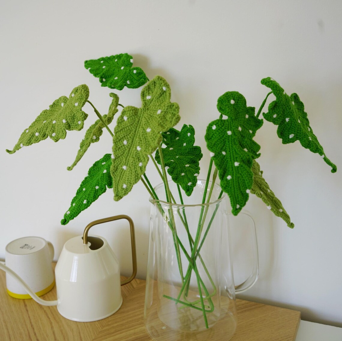 Crochet Polka Dot Begonia: Handmade Yarn Flower Stem Bouquet - Etsy