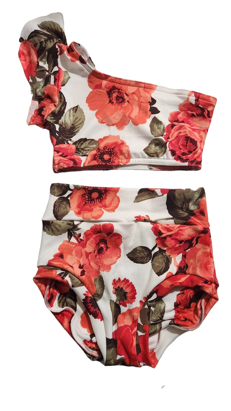 Single Flutter Red Floral Dance Set Great for Dance/ Cheer/ Gymnastics ...