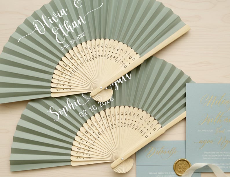 Personalized Bamboo Hand Fan, Custom Initial Wedding Fan, Bridal Party ...