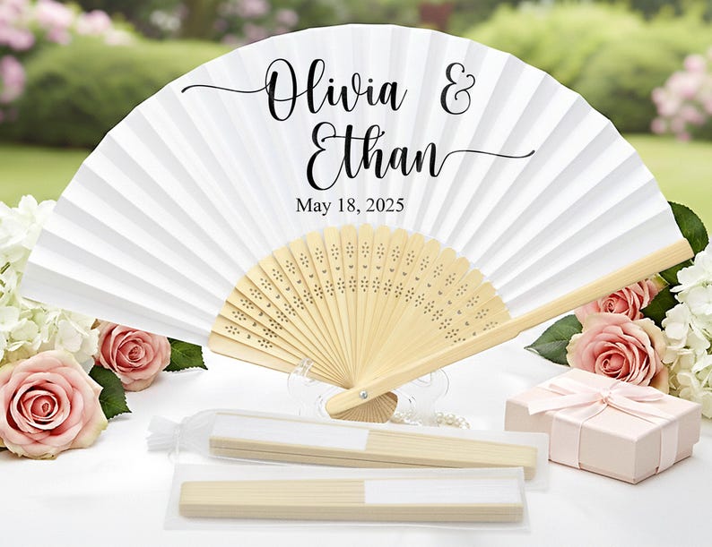 Personalized Bamboo Hand Fan, Custom Initial Wedding Fan, Bridal Party ...