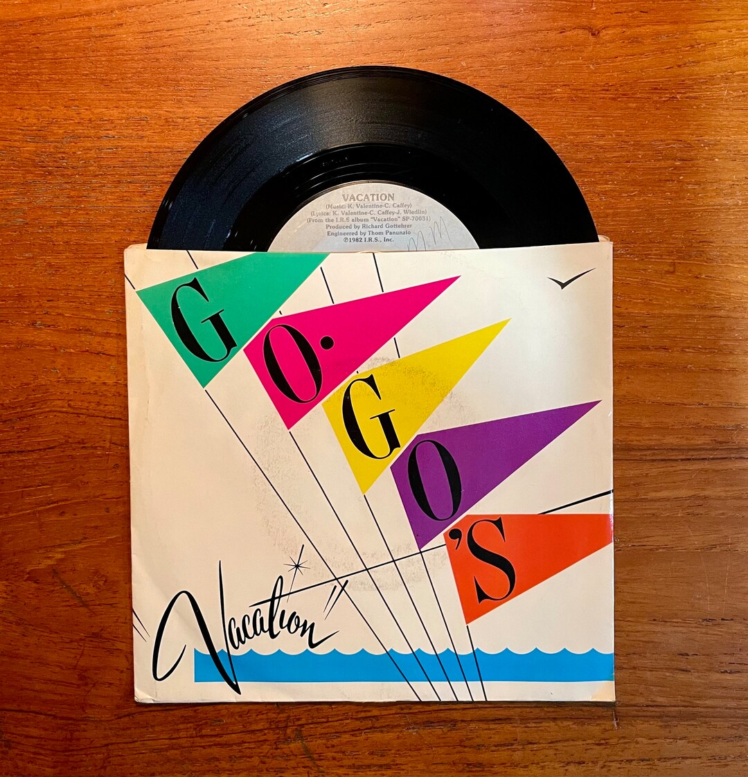 The Go-go's Vacation 7 45 RPM Single 1981 Vinyl Record Girl Group Pop ...