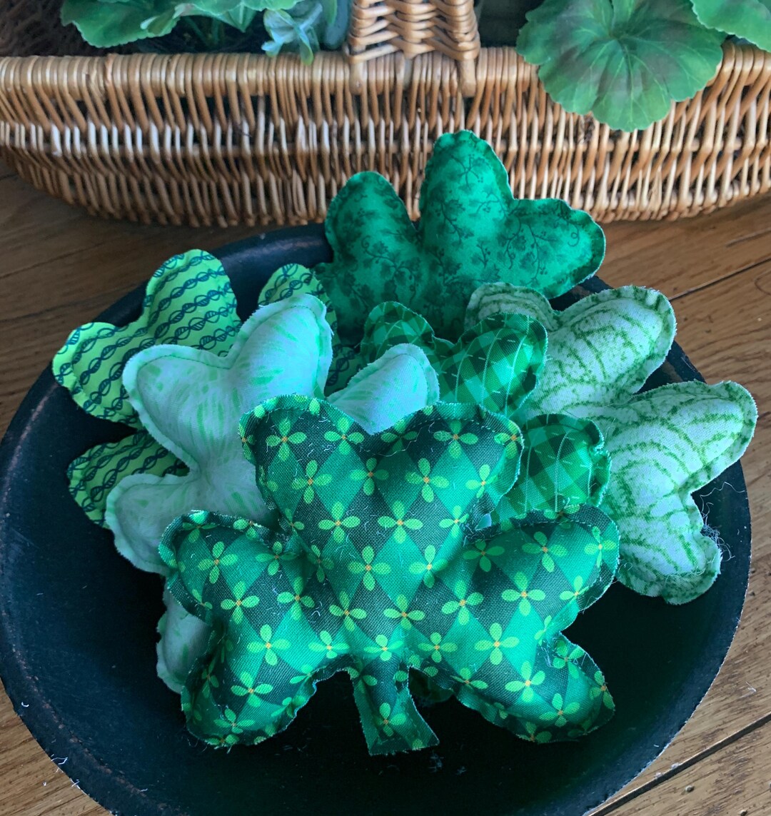 SIX Primitive Shamrocks, Farmhouse Shamrocks , St. Patrick’s Decor ...