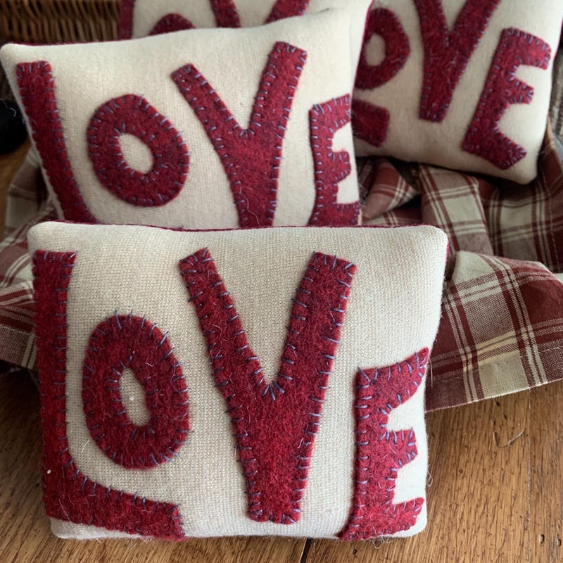Primitive Valentine Decor - Etsy