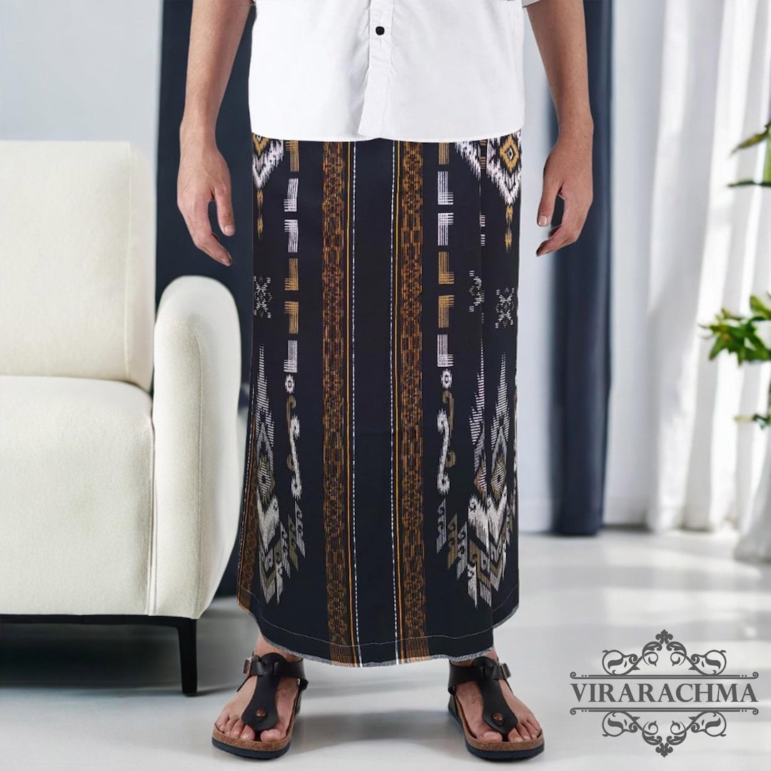Black Brown Flower Sarong With Elegant Floral Motif, Batik Sarong ...