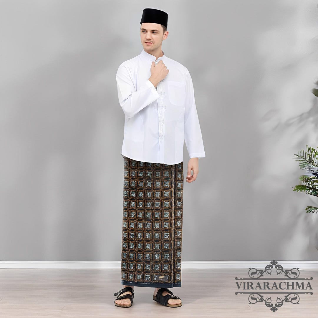 Authentic Indonesian Batik Sarong Heritage Motif, Adult Men's Prayer ...