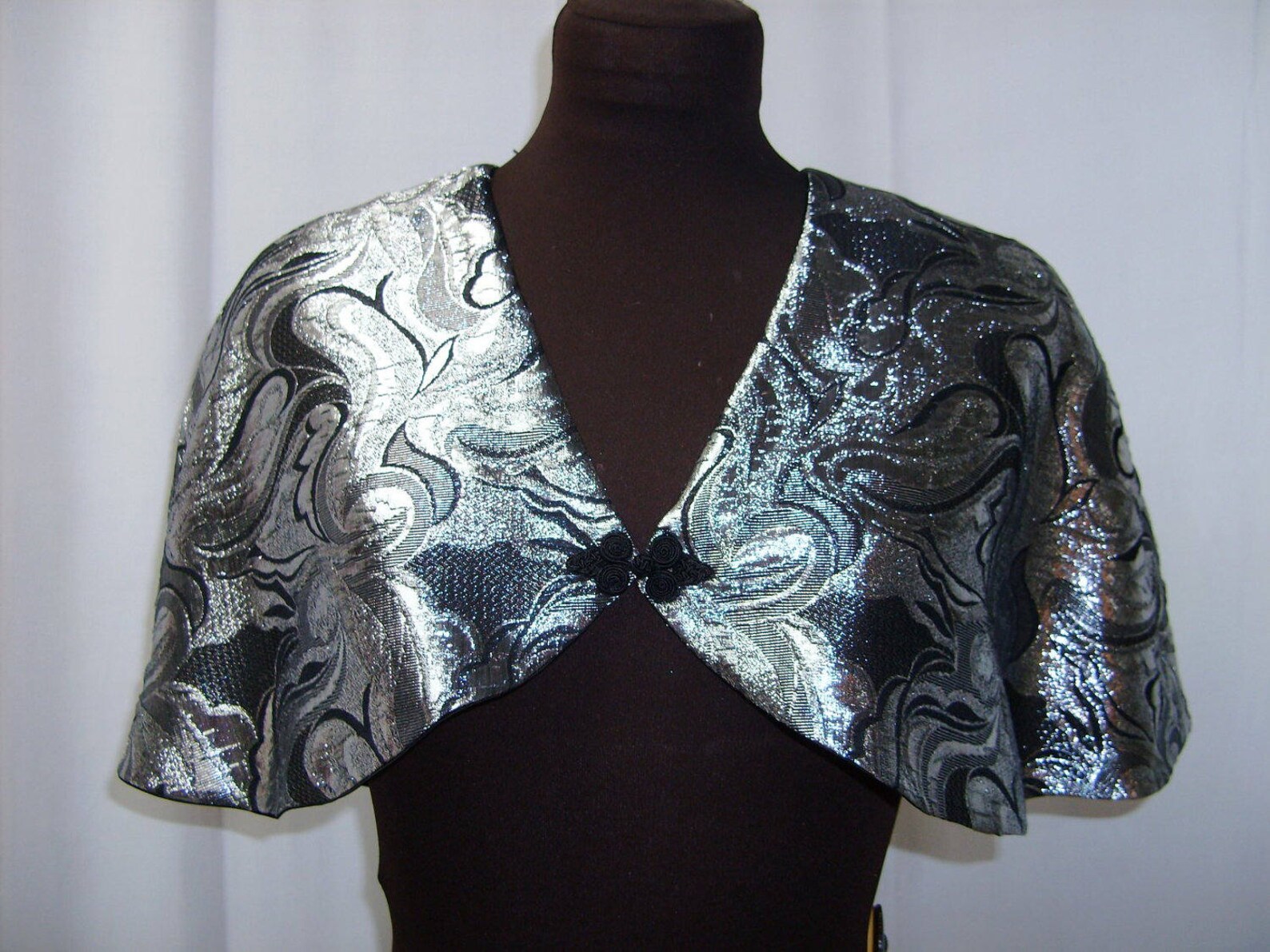 Black and Silver Capelet Brocade Victorian Wedding Bridal - Etsy