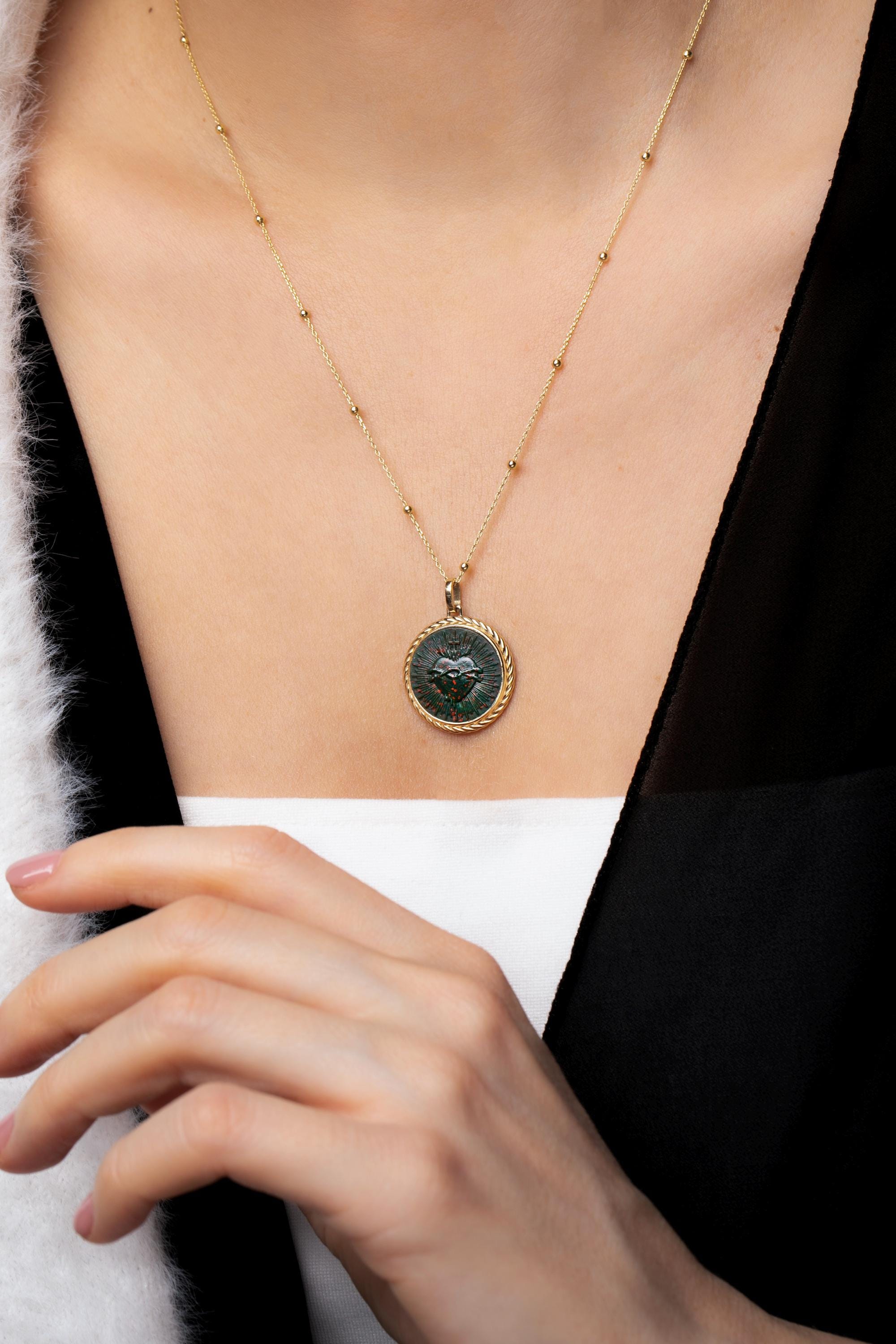 14K Gold Bloodstone Cameo Sacred Heart Necklace, Catholic Heart Amulet ...