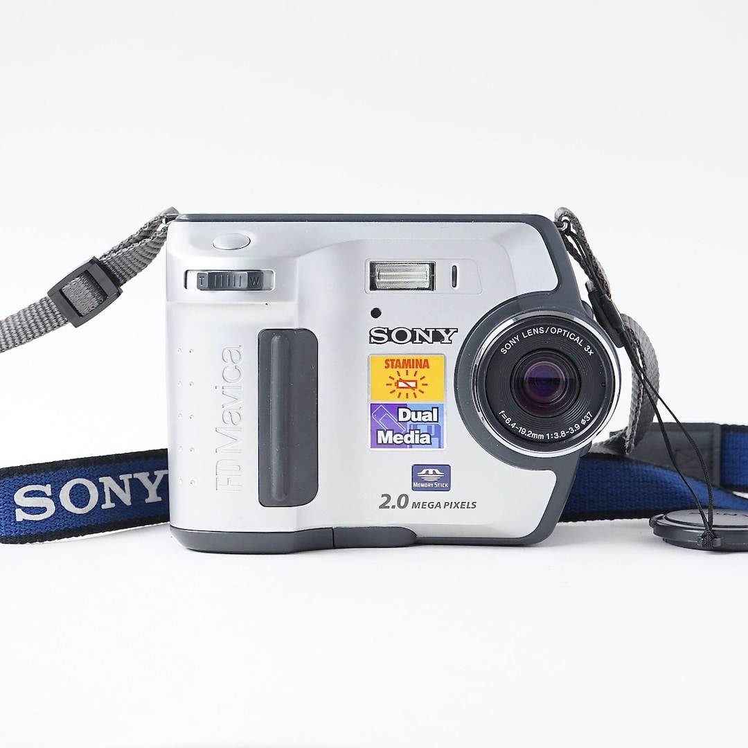 Vintage 90's Sony Mavica MVC-FD200 Floppy-disk Digital Camera - Etsy
