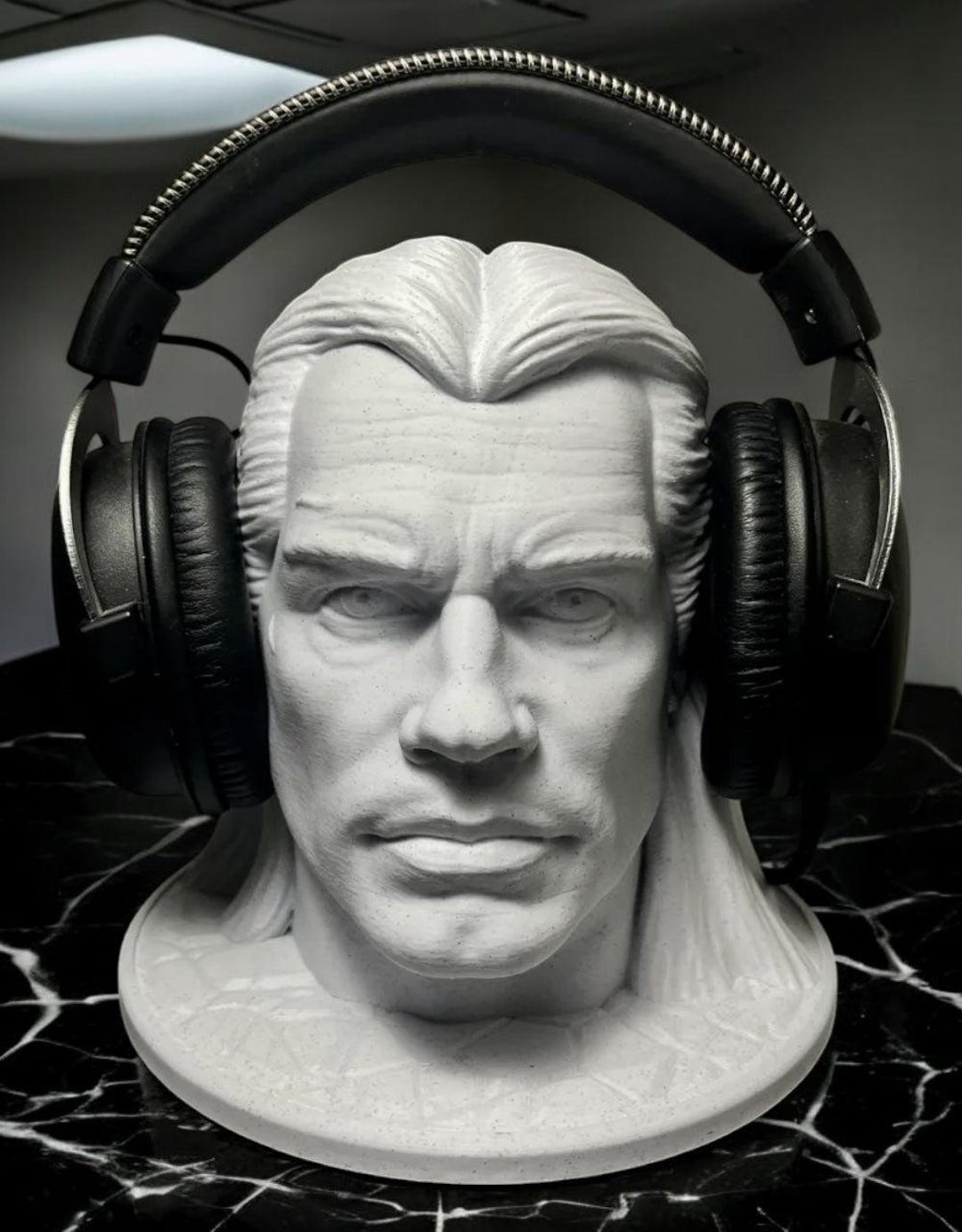 Witcher-inspired Headphone Stand Bust, Geralt Desk Organizer, Unique ...
