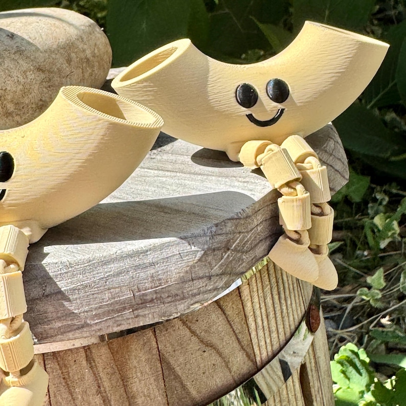 Articulated Macaroni Figurine: Kawaii Pasta Desk Buddy, Chowmigos ...