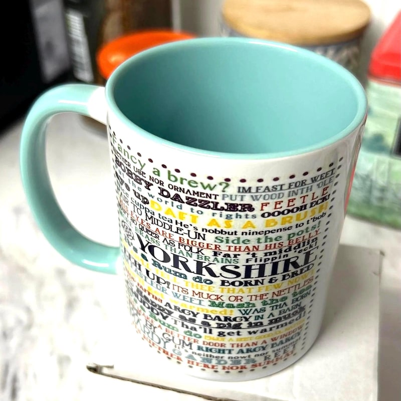 Gifts Under 2 Pounds - 60+ Gift Ideas for 2026