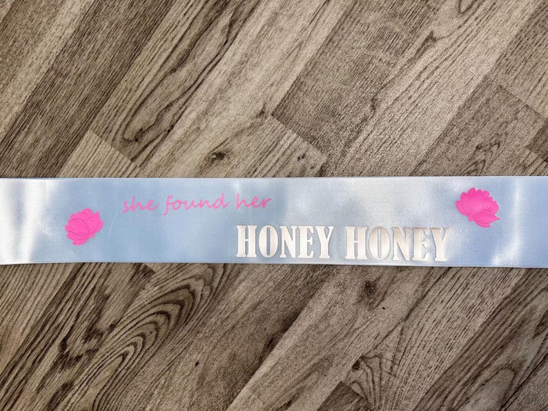 Mamma Mia Hen Party Sash: Bride to Be, Bridesmaid - Etsy