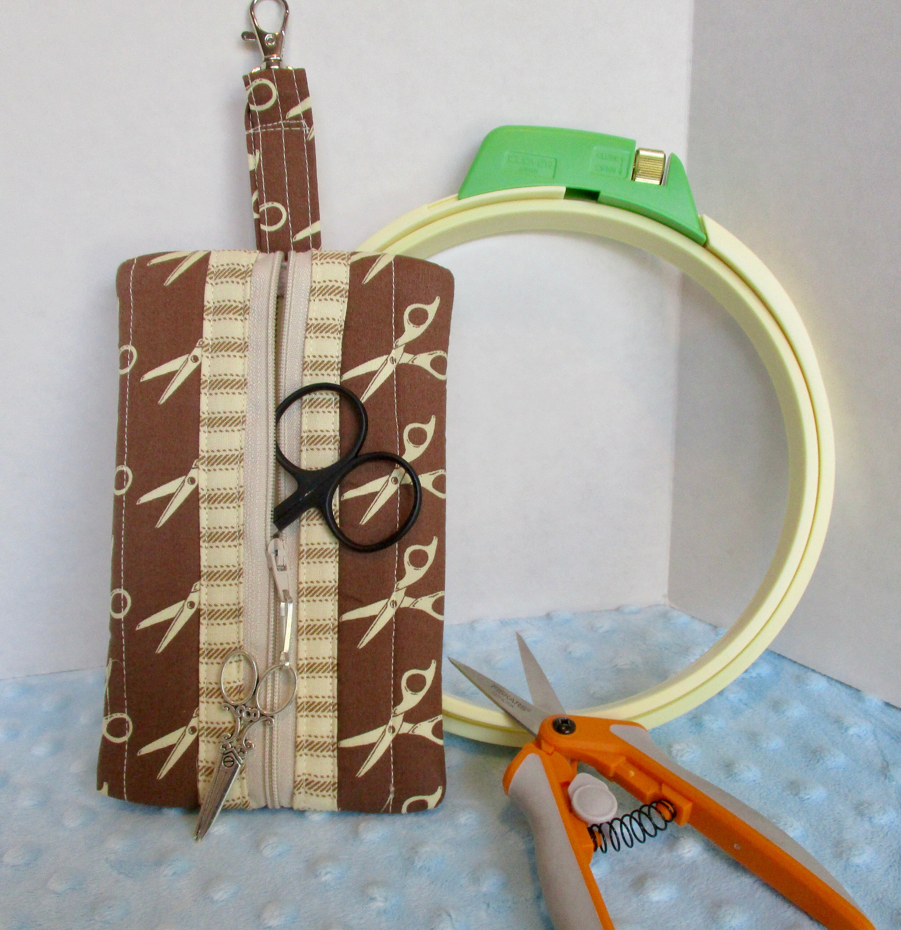 Scissor Pouch, Holds Thread, Scissors, Floss, Awesome Gift for Your ...