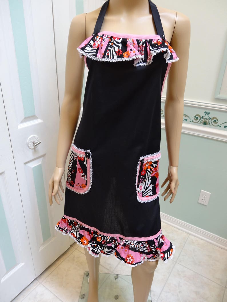 SEXY MODERN APRON: Full Apron, Jazzy Black With Ruffled Hemline ...