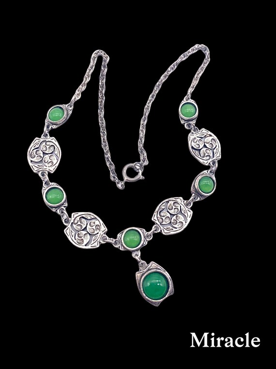 Vintage signed miracle jade - Gem