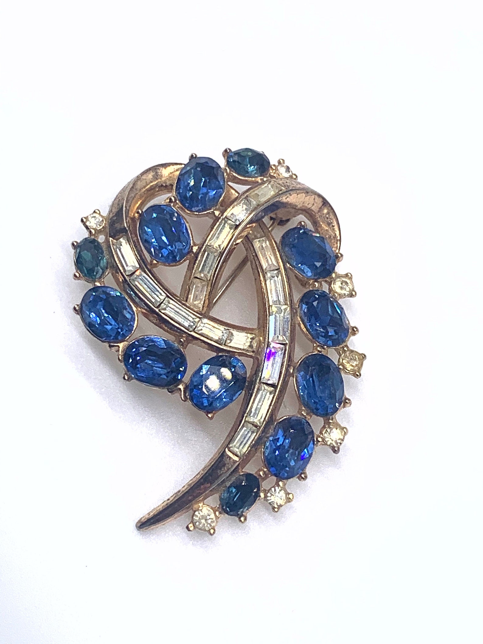 Rare TRIFARI Alfred Philippe 1953 PAT PEND (170,281) Capri Blue and ...