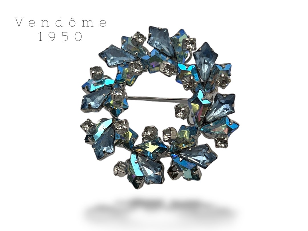 VENDOME Elegant Wreath Design W/luscious Stones - Blue AB Fleur-de-lis ...