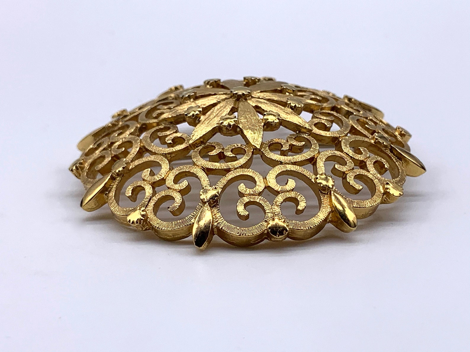 Vintage Monet Floral Medallion Brooch Scroll Open Work Gold Tone Flower ...