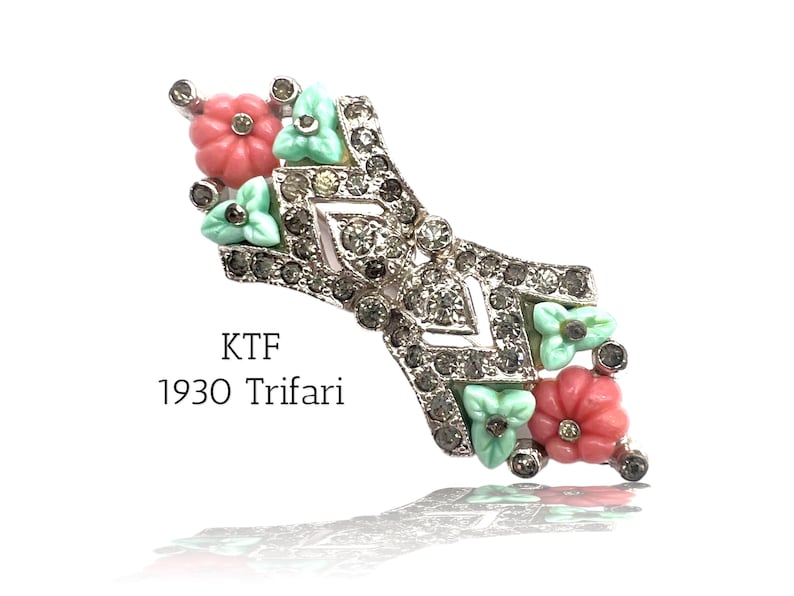 KTF Trifari Alfred Philippe 1930s Signed With Molded Glass Flowers and ...