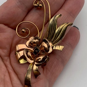 Harry Iskin 40's Gold Filled Floral Pin - Spray Bouquet in Rose and ...
