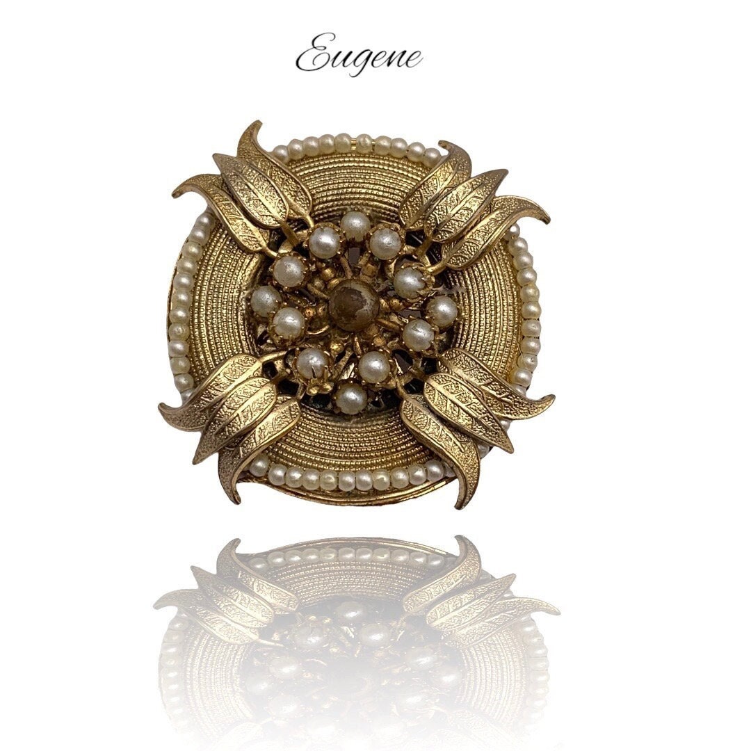 Vintage Eugene Wired Seed Pearls in Round Flower Brooch/pendant ...