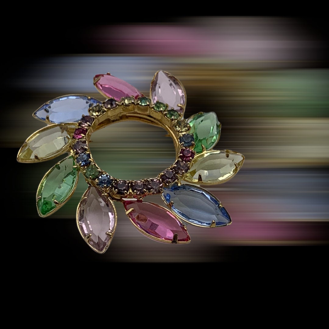Adorable Brooch With Clear Pastel Colors Swirls Marquise in Bezel Edge ...