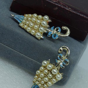 Adorable Umbrella/parasol Twins Pins - Jeweled With Glass Pearls, Pale ...