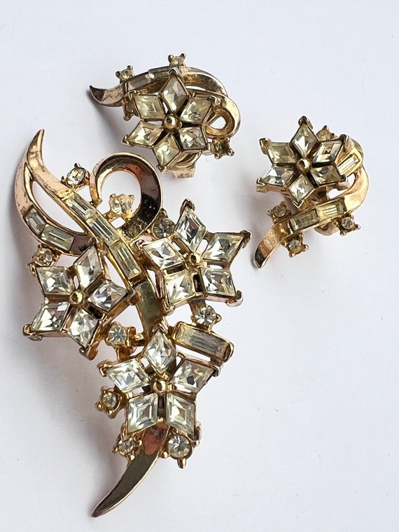 1952 Signed Trifari Alfred Philippe Design, Twinkle S… - Gem