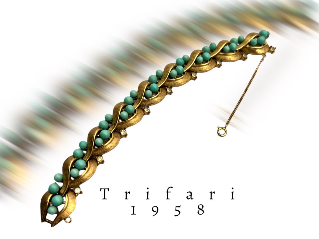 Crown Trifari Gorgeous Design Links Bracelet With Faux Turquoise Beads ...