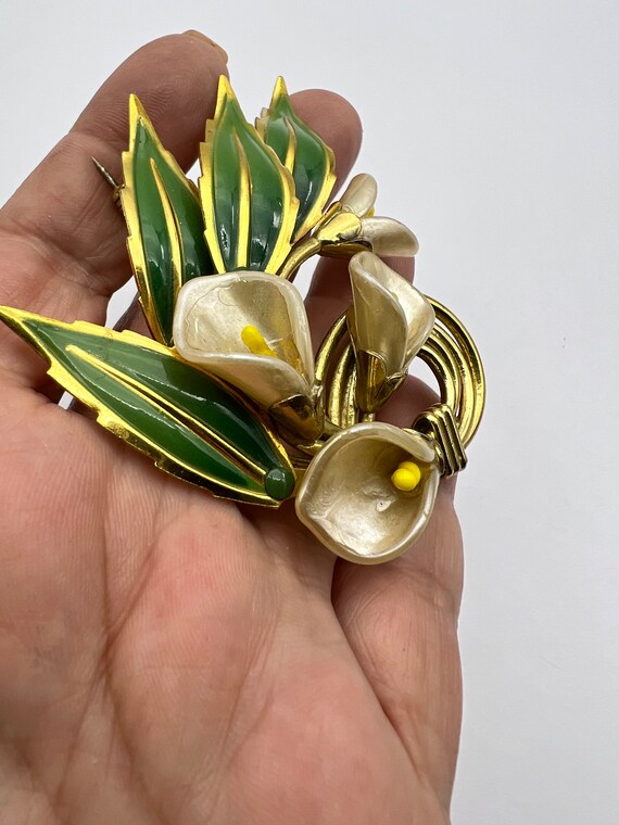 RARE Glass Enameled Calla Lily Flower 1940s Dimension… - Gem