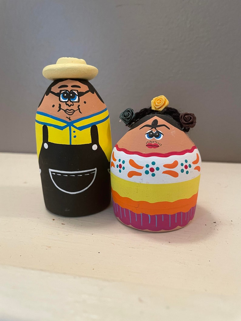 Frida Kahlo & Diego Rivera Handpainted Pottery Salt and Pepper - Etsy
