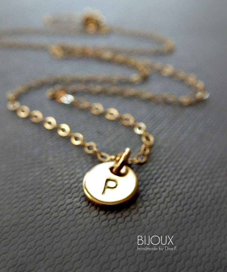 Tiny Initial Disc Necklace - 14K Goldfilled / Choose Your Initial - Etsy