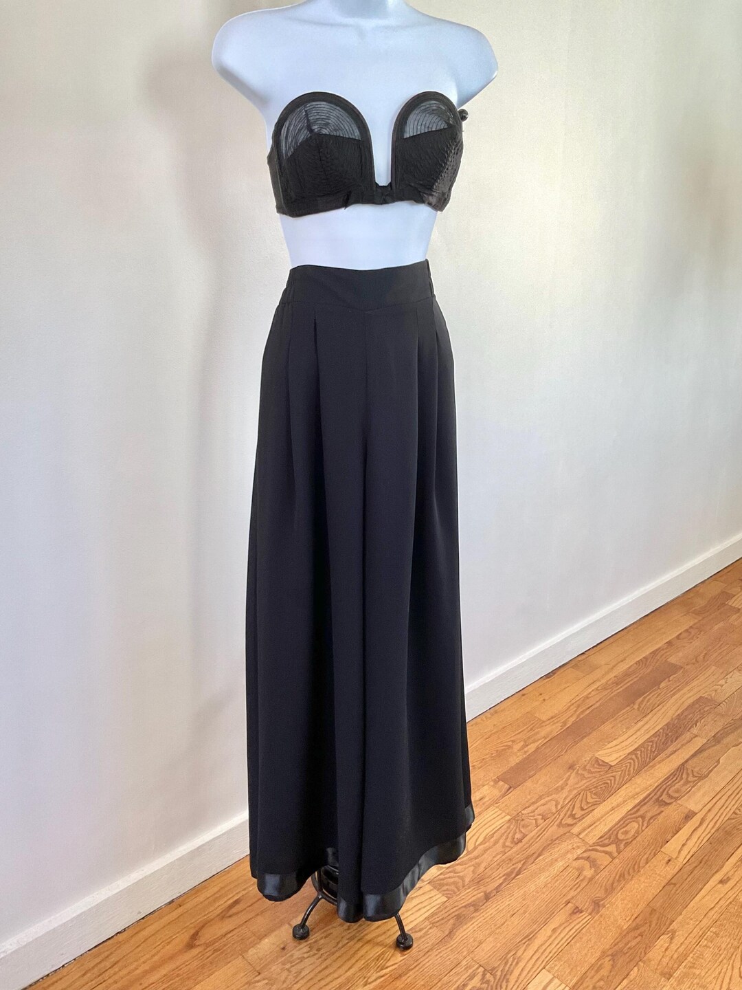 Fantastic Victor Costa Wide Leg Palazzo Pants. Size 6, Back Zipper ...