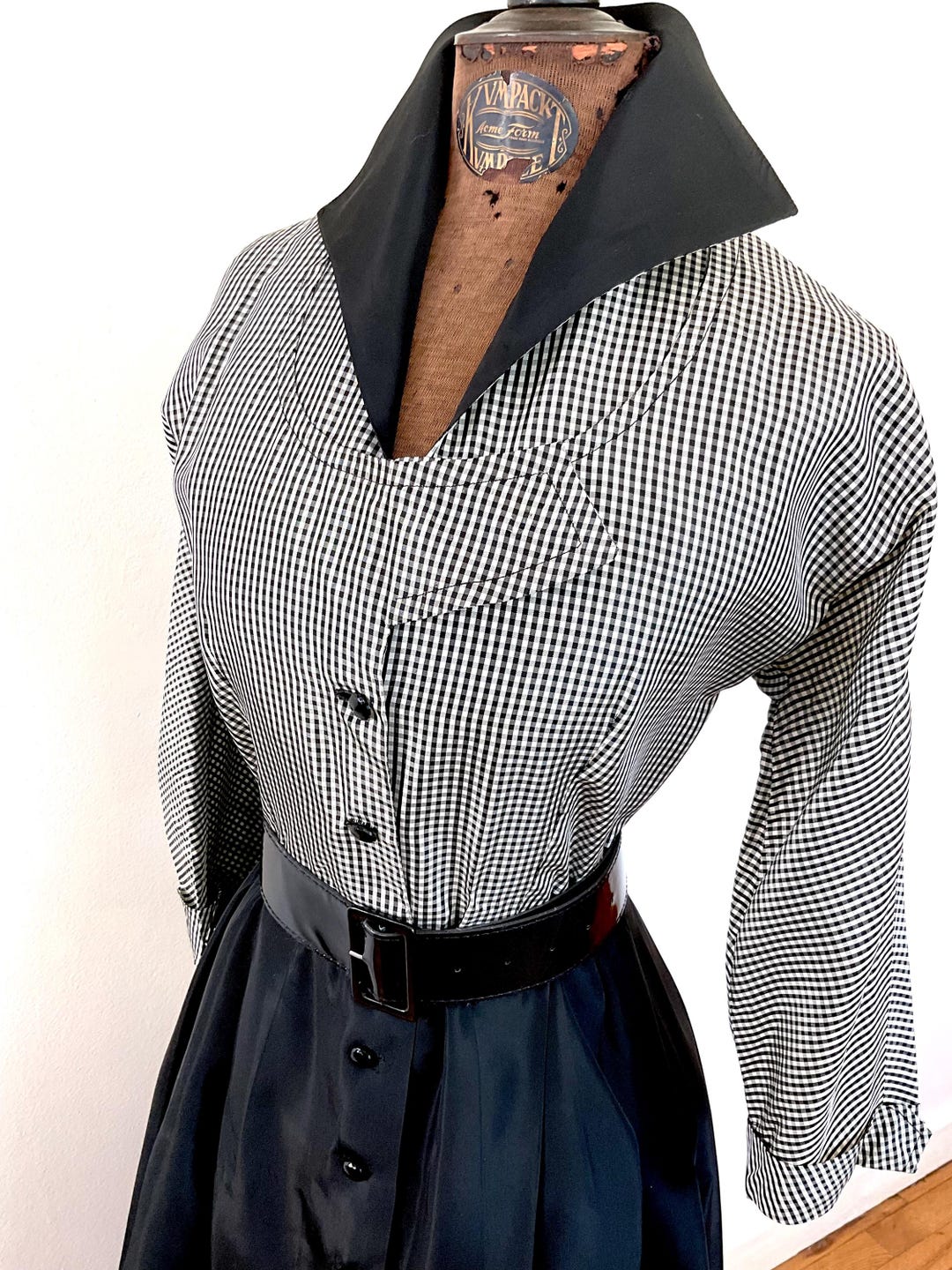 50’s Taffeta Day/cocktail Dress. Fit and Flare, Faceted Buttons. Small ...