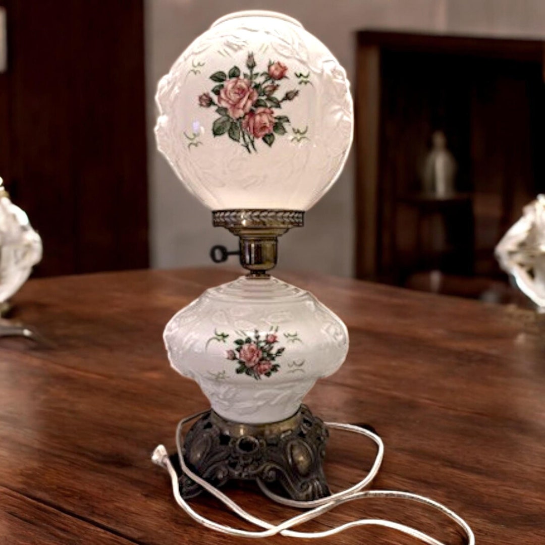 Vintage Gone With the Wind Double Globe Light With Roses - Etsy