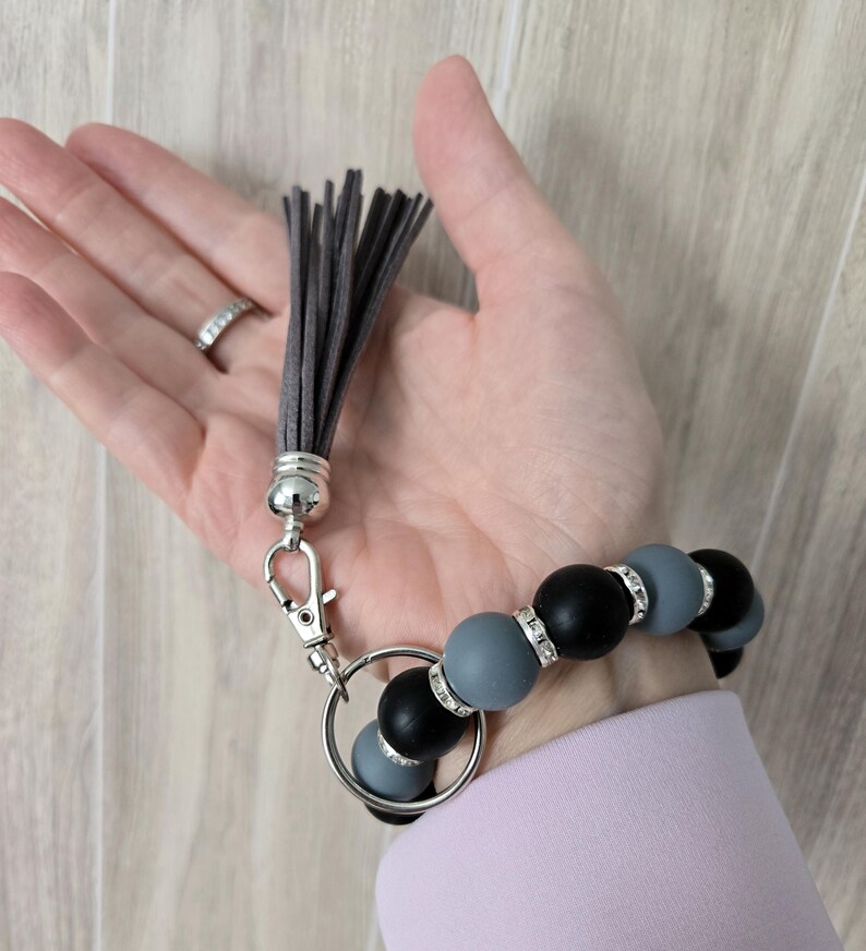 Beaded Wristlet Keychain - Silicone Key Holder Bracelet With ...