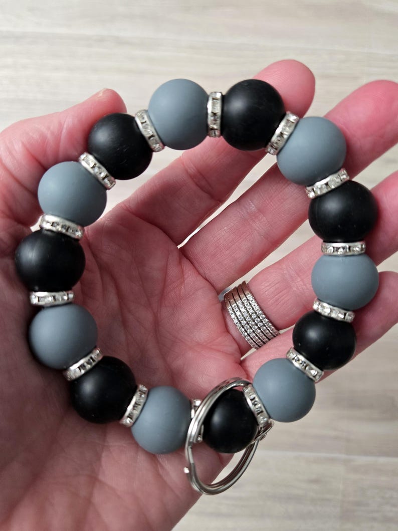 Beaded Wristlet Keychain - Silicone Key Holder Bracelet With ...