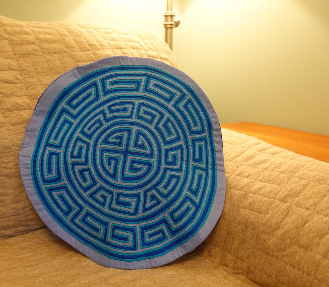 Blue Labrinth Geometric Mola Pillow Cover Panama Mola Art Hand Stitched ...