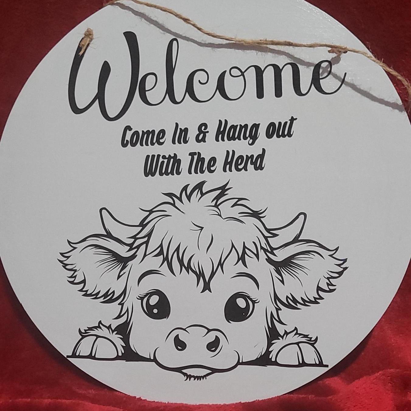 Highland Cow Welcome Sign, Door Hanger, Welcome Sign, Highland Cow ...