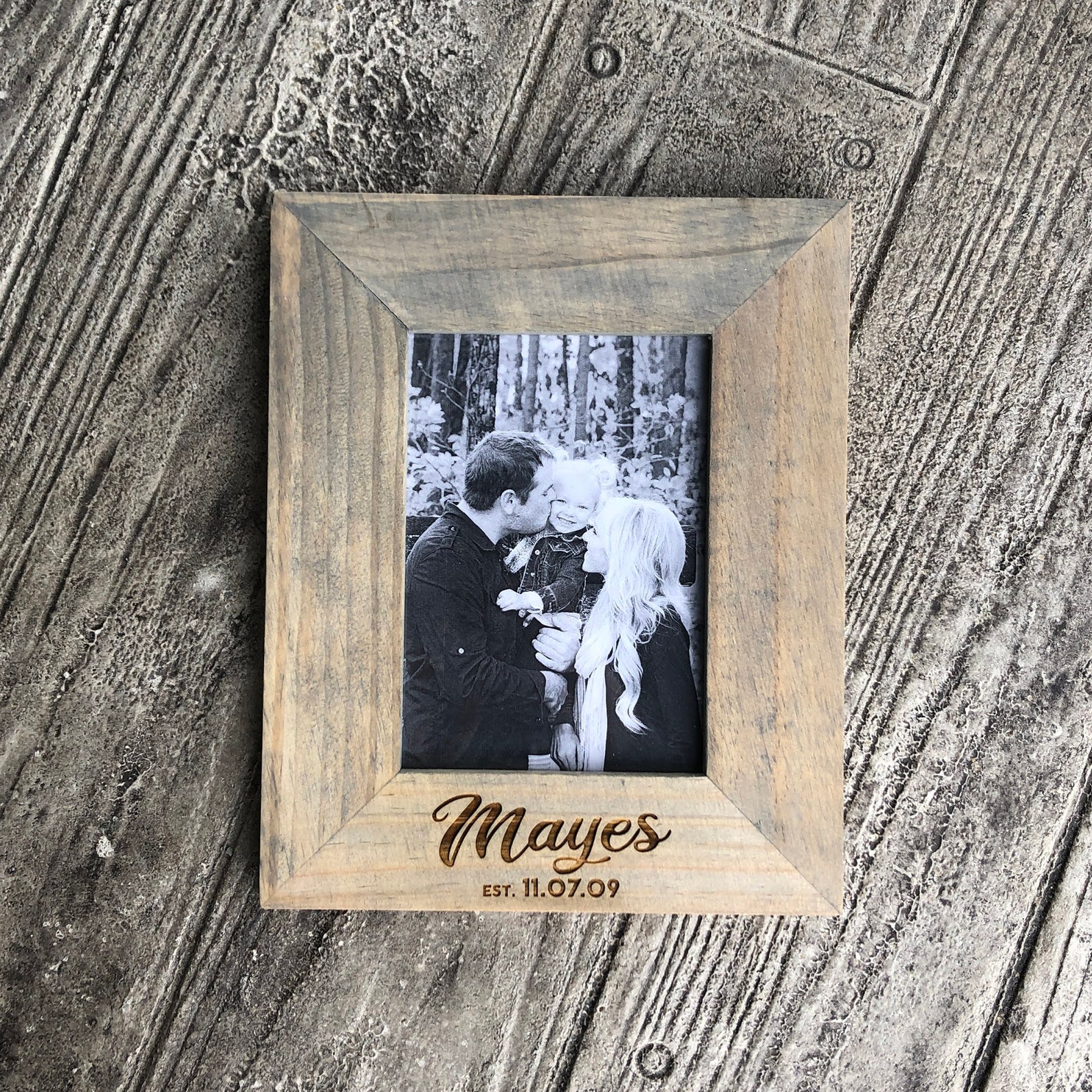 Custom Engraved Family Name Wooden Picture Frame Hang or Sit - Etsy
