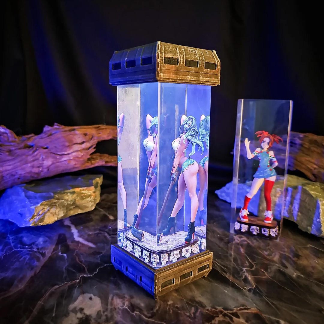 Jas.on Vo.orhe.es Gi.rl, Ho.rror Epoxy Resin Lamp Art, Night Light ...