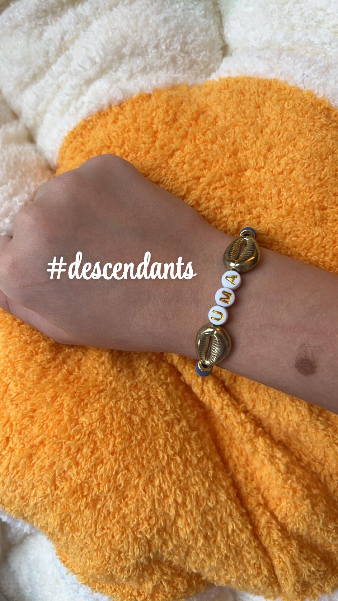 Descendants UMA Bracelet Shell Blue Size Medium - Etsy