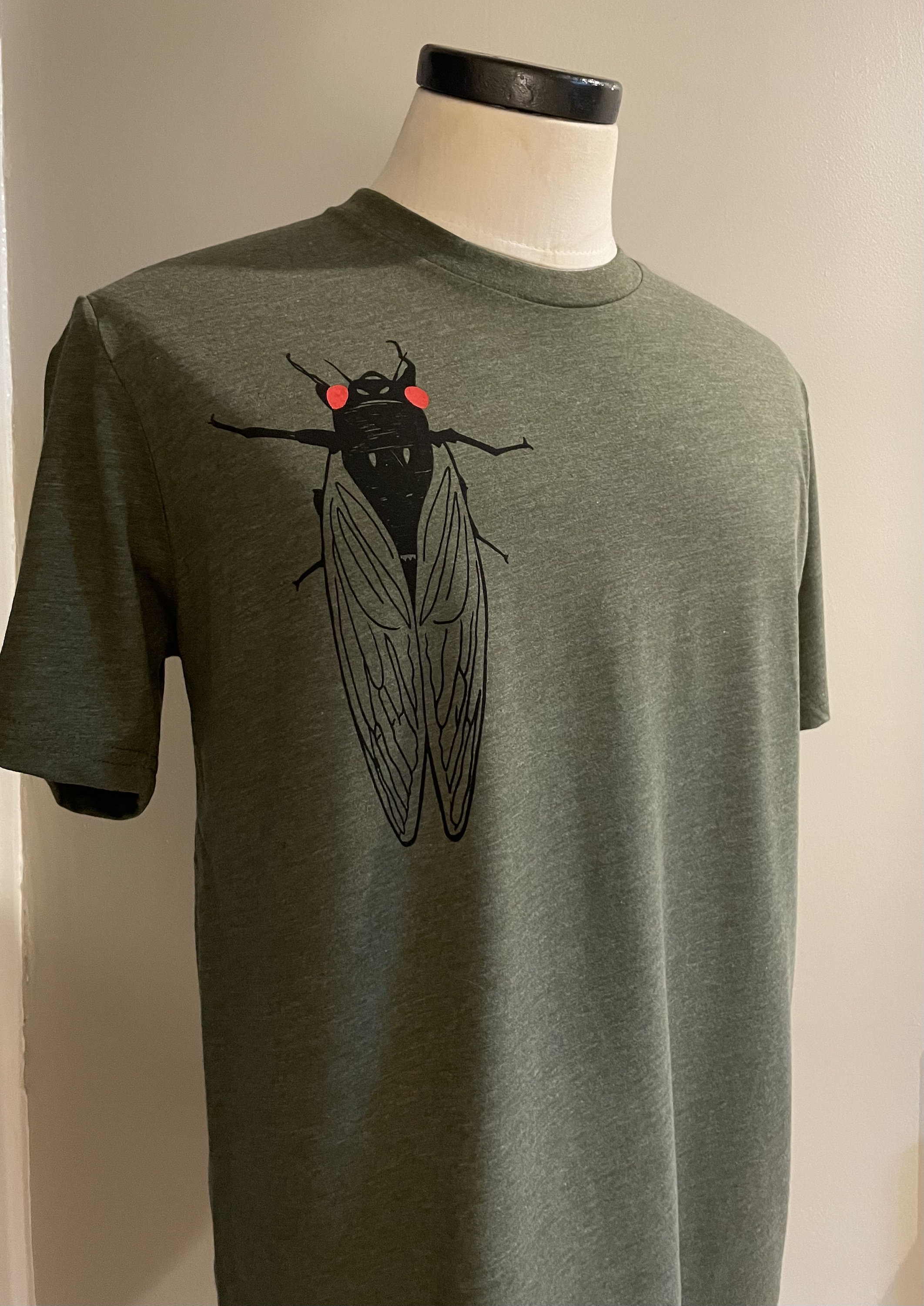 Cicada Tee Green Unisex - Etsy