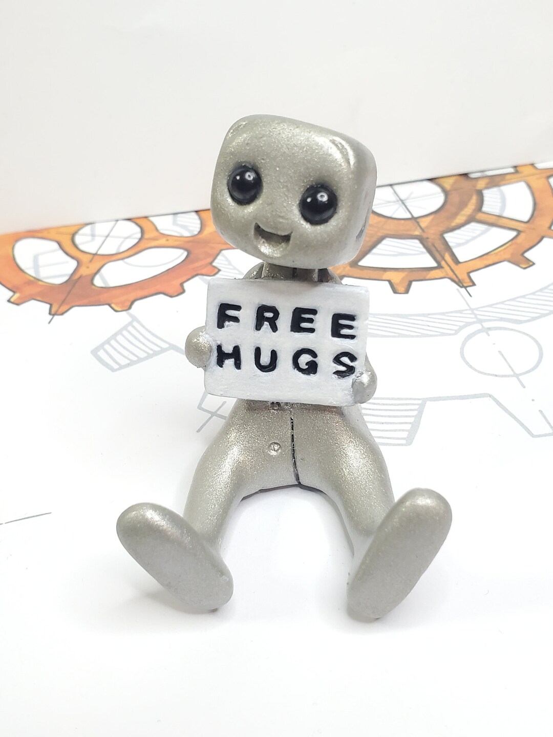 Free Hugs Robot Figurine Resin Art Toy Kawaii Desk Decor - Etsy