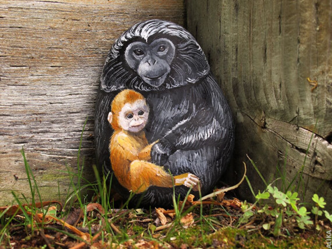 Mothers Day Gift Mother and Baby Monkey Painted Rock Hand Painted Stone ...