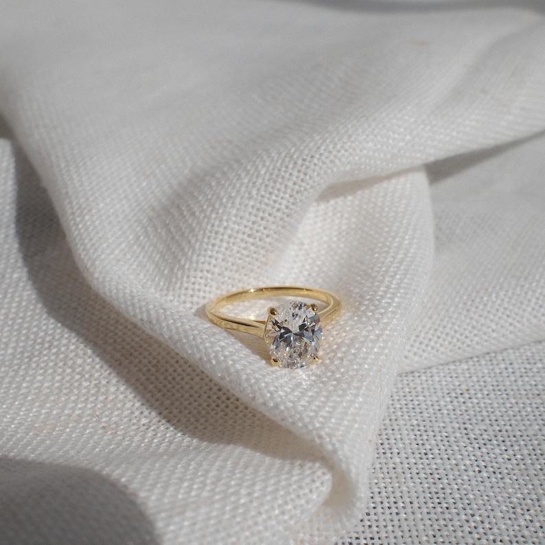 Travel Engagement Ring - 2ct Oval: Soft Yellow Gold Placeholder - Etsy