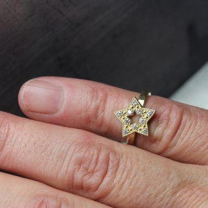 Sparkly Diamond Gold Star Engagement Ring 14K Yellow Bridal Band ...